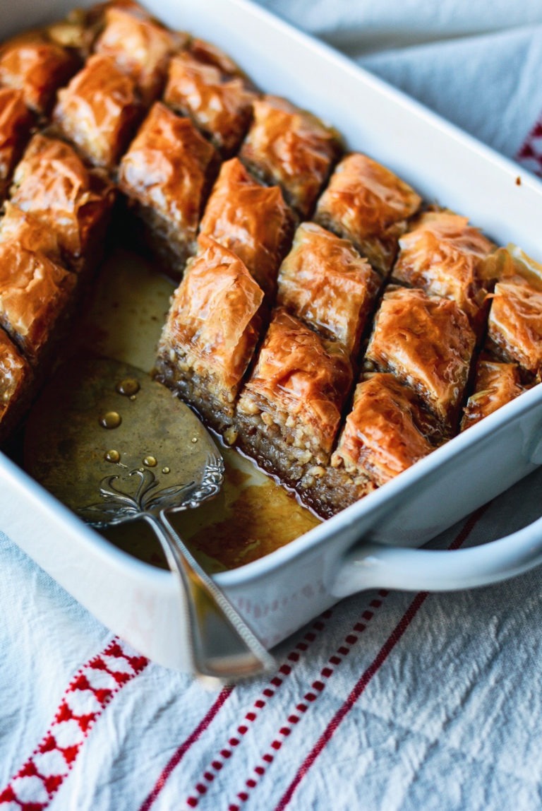 Easy Baklava - UncomplicatedChef
