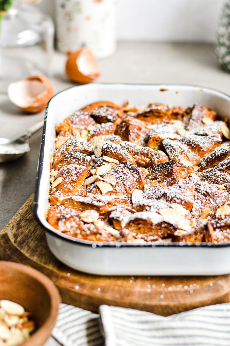 Caramel Croissant Bread Pudding - UncomplicatedChef