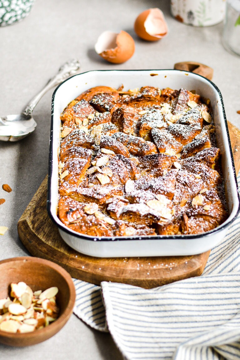 Caramel Croissant Bread Pudding - UncomplicatedChef