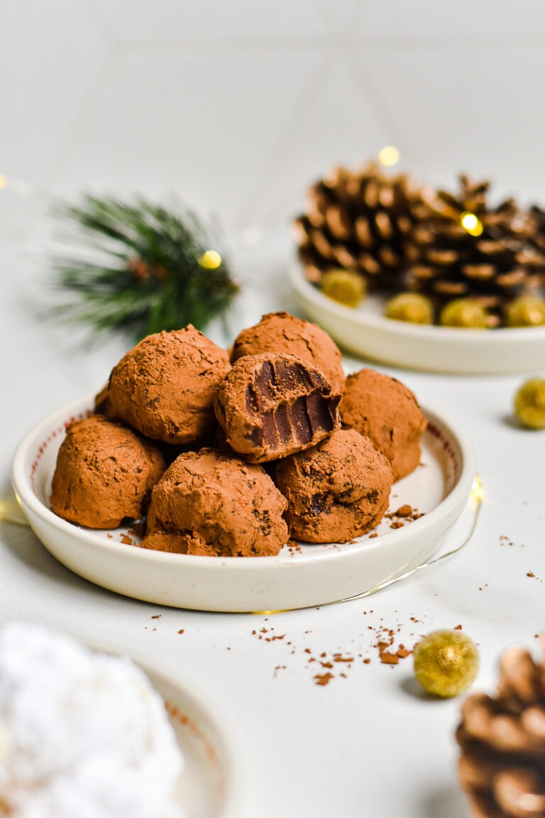 Spicy Boozy Chocolate Truffles - UncomplicatedChef