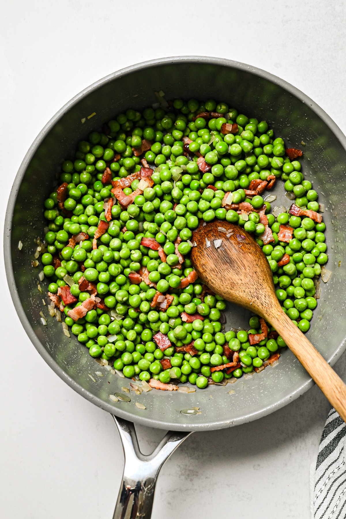 Peas à la Française - UncomplicatedChef